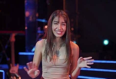 Maria Becerra Becerro Celebridades Guapas Fotos De Maria