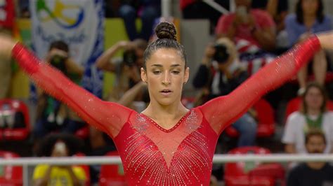 1600x1058 1600x1058 Aly Raisman Background Coolwallpapersme
