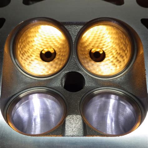 Préparation Culasse K4m Usinage Cnc 5 Axes Balle De Golf En Option