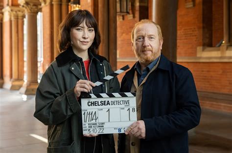 ‘the Chelsea Detective ‘dublin Murders Star Vanessa Emme Lands Co