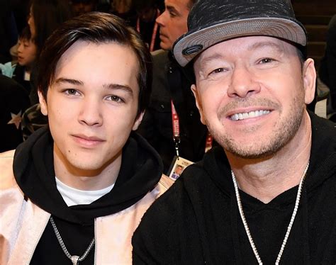 Get To Know Elijah Hendrix Wahlberg Donnie Wahlbergs Son