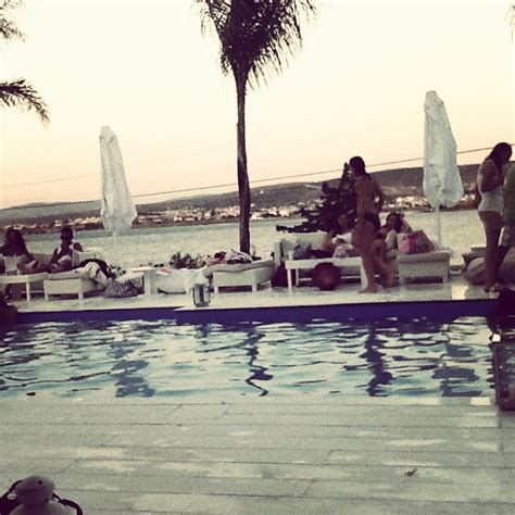 Selin Kılıç Trend Seli Çeşme Alaçatı