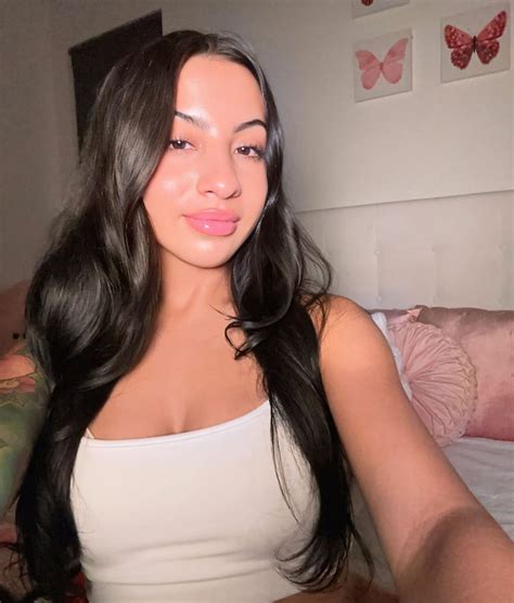 Leanna Lenee Age Exploring Her Life Career And Background