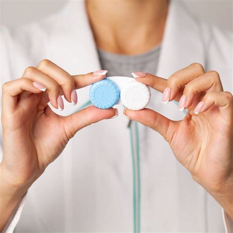 Does Contact Solution Expire Signs You May Need A New Bottle Contact