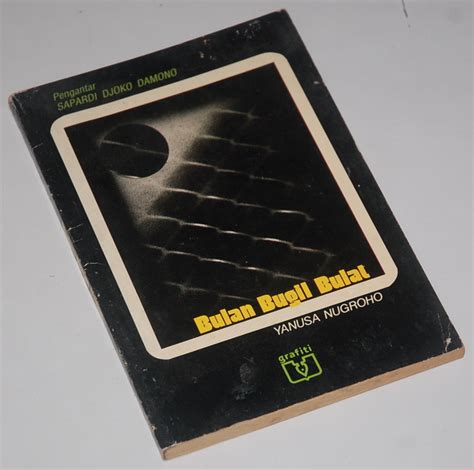 Bulan Bugil Bulat Kumpulan Cerpen Yanusa Nugroho Cetakan I Bale Buku Bekas Rare And Used Bookstore