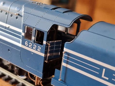 Hornby Lms Princess Coronation Class 6222 Queen Mary Streamlined Rmodeltrains Hornby Lms Princess Coronation Class 6222 Queen Mary Streamlined Rmodeltrains