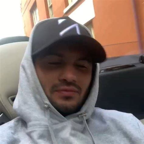 Here Come The Hotstepper” Taser Hassan Wearing The Black And White