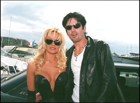 Photo Pamela Anderson Et Tommy Lee à Cannes En 1995 Ode Purepeople