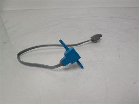 Microswitch 156pc15gw Flow Through Pressure Sensor 4 Wire 5mm Barbed F