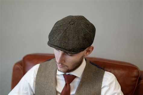 Arran 8 Piece Harris Tweed Cap Forest Green Shelby Brothers Store