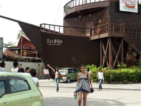 Sri Lankan Actress Model Srilankan Sexy Acterss Udari Warnakulasooriya