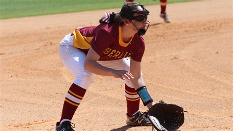 Anna Slebonick Softball Oberlin College Athletics