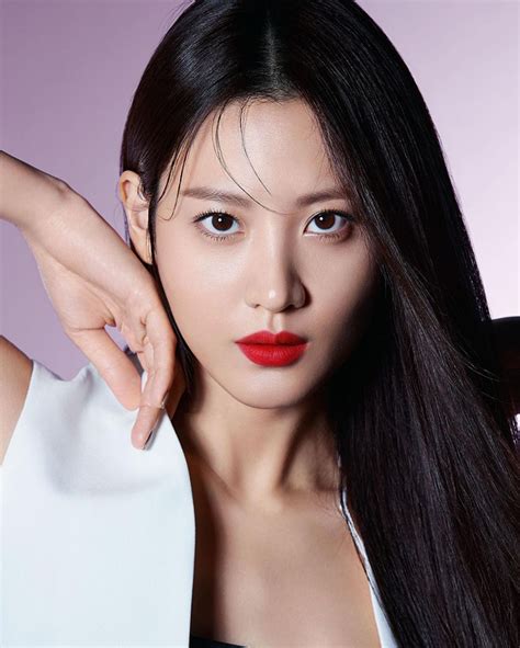 Claudia Kim Is 39 This Year But Looks Like Shes In Her 20s These
