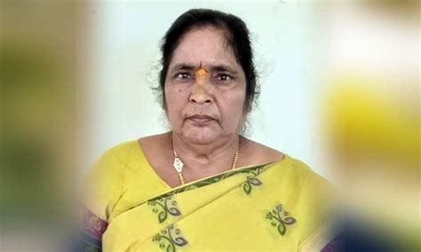 Former Minister Padala Aruna Quits Tdp