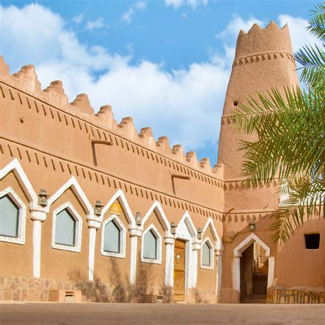 Saudi Arabia To Build 170 Kilometre Long City As Part Of Neom Project