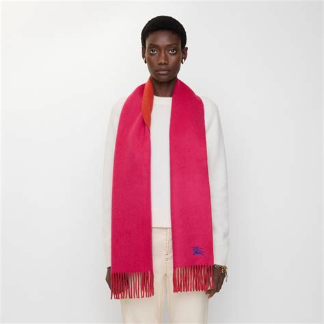 Reversible Cashmere Scarf In Jam Pinkroux Red Burberry® Official