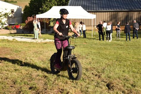 Au Domaine Durand à Crézancy En Sancerre On Peut Découvrir Le Terroir Sancerrois En