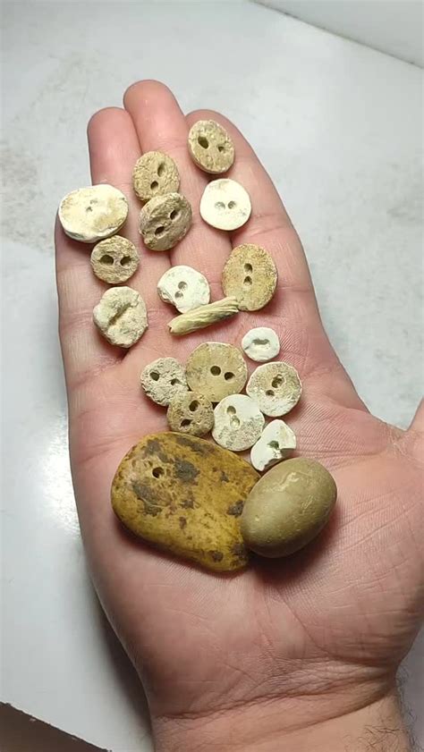 ‎آنتیک سید محمد رضا‎ ‎🙋صندوقچه فولادی روسی کهنه🙋 صندوقچهفولادی 💵قیمت با احترام دایرکت💵 📱👇