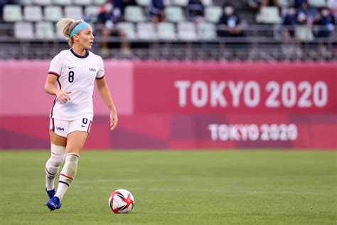 Julie Ertz Surprisingly Returns To Uswnt Roster For Upcoming Friendlies