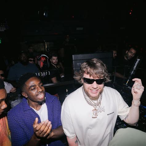 Pin By Bruna Shirley Cuthbert On Stranger Things Celebs People Mclaughlin