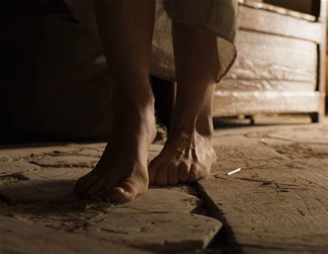 Adele Haenels Feet