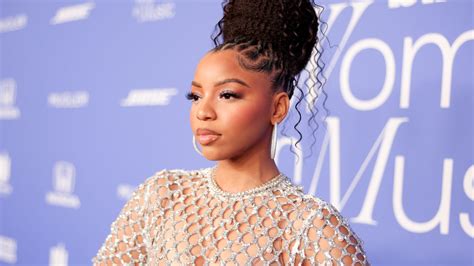 Chloe Baileys Swarm Sex Scene Is Not An Excuse To Sexualize The Actor In Real Life Glamour