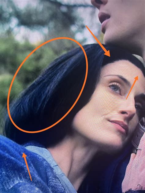 Salya Alonir On Twitter Poor Argument Kevin See How The Hood Is Clearly Connected To His