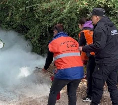 Capacitan A Protección Civil En El Uso De La Nueva Camioneta Hidrante
