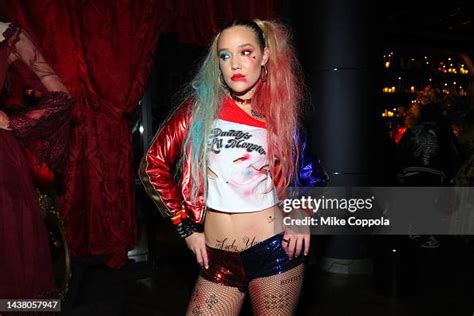 Olivia Ponton Attends Heidi Klums 21st Annual Halloween Party News