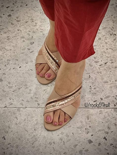 Verification Post R Indianfeet