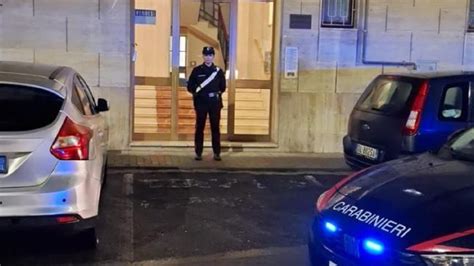 Tragedia In Famiglia Ragazza Uccide Il Padre La Confessione Non Ne Potevo Pi Delle Violenze