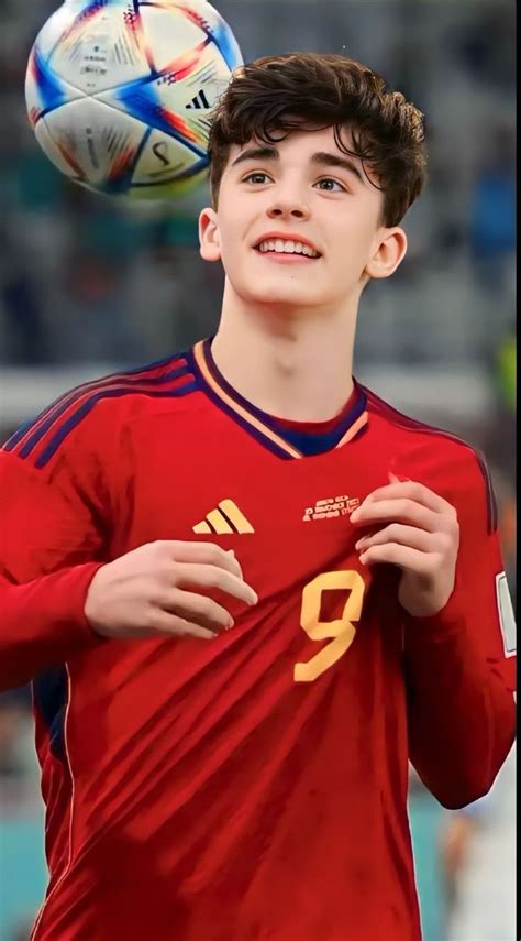 Pablo Gavi Gambar Sepak Bola Pemain Sepak Bola Sepak Bola