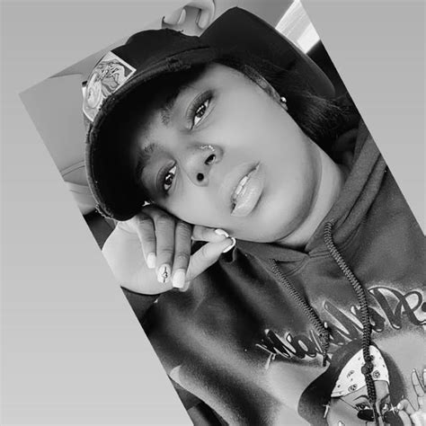 Tay P Tay Dionna • Threads Say More