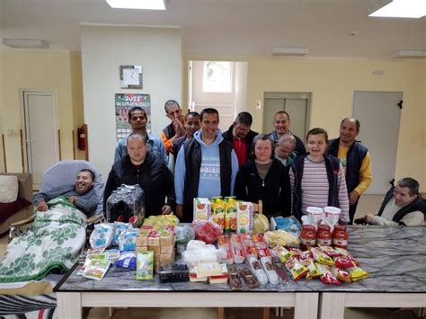 Vanya Ananieva On Linkedin Над 750 човека днес получиха празничен обяд Сигурно звучи банално