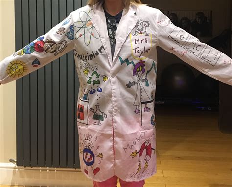 Pin By Shaye Anne Atwood On Science Lab Coats Scientist Costume