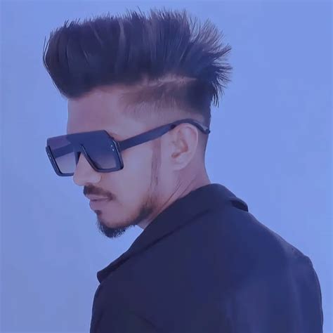 Munna Khan Munna Khan 313 • Threads Say More