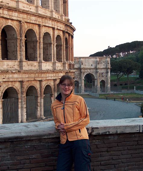 Nathalie Van Dijk Pageview Design