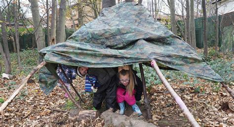 Leesons Primary School Home