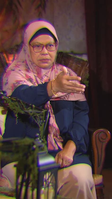 Khatijah Tan Khatijah Tan • Instagram Photos And Videos