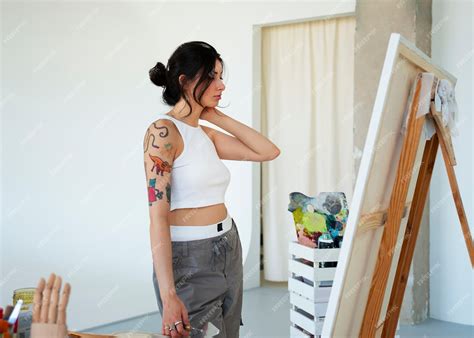 Free Photo Braless Woman Working Indoor