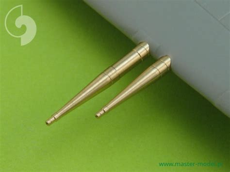 172 Master Model Supermarine Spitfire C Wing Hispano 20mm Cannons In Fairings Two Versions