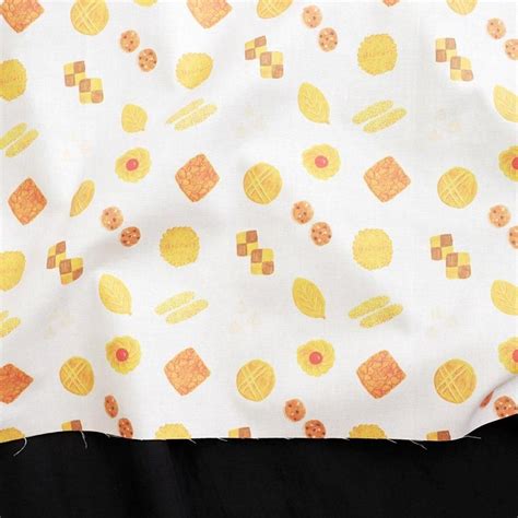 Cookie（ホワイト）スイーツ柄 布・生地の通販サイト：nunocoto Fabric