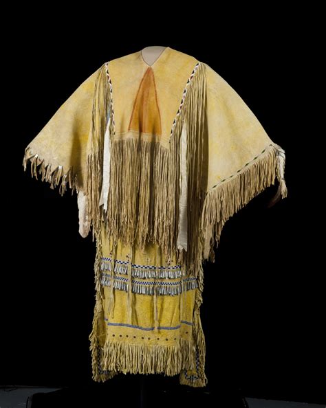 Native American Clothing