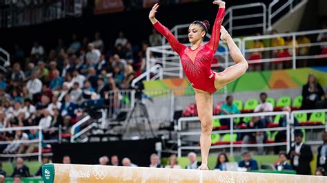 Interview Laurie Hernandez On Meeting Beyonce Dwts And 2020 Olympics