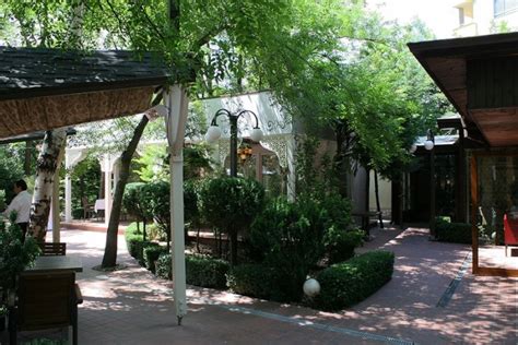 Ресторант ORIENT GARDEN - Ориенталски Ресторант Ориент Гардън