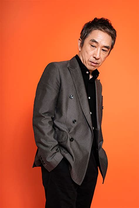 密室でスリリングに展開する極上の会話劇。段田安則さんが舞台『出口なし』に出演！ 家庭画報com｜ 素敵な人”のディレクトリ