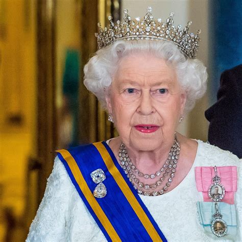 Queen Elizabeth The First Crown