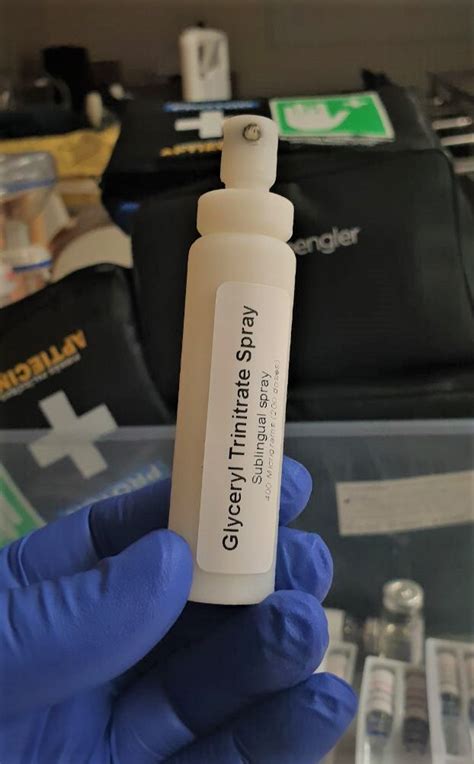 Glyceryl Trinitrate Gtn Spray Prop For Healthcare Simulation Por Aleksandrs Oborins