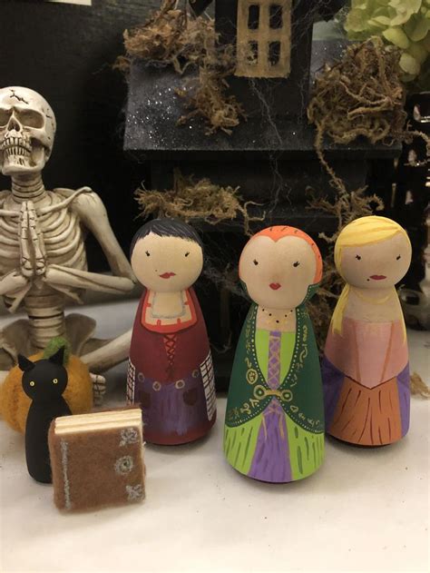Hocus Pocus Peg Doll Set Etsy Peg Dolls Doll Sets Easter Ts