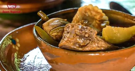 Chilposo De Pollo Delicioso Caldo De Pollo Al Estilo Mexicano Sason